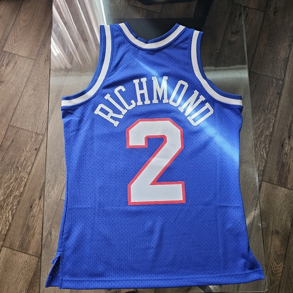 Mitchell & Ness | Shirts | Sacramento Kings Throwback Jersey Mitch ...